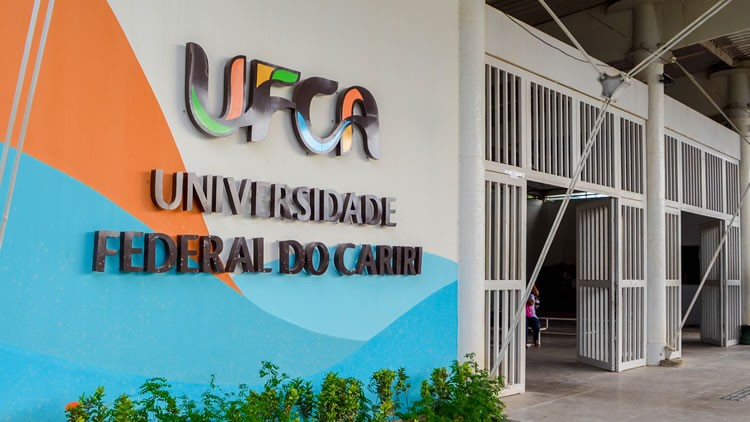 UFCA passa a emitir diplomas exclusivamente em formato digital - Portal ...