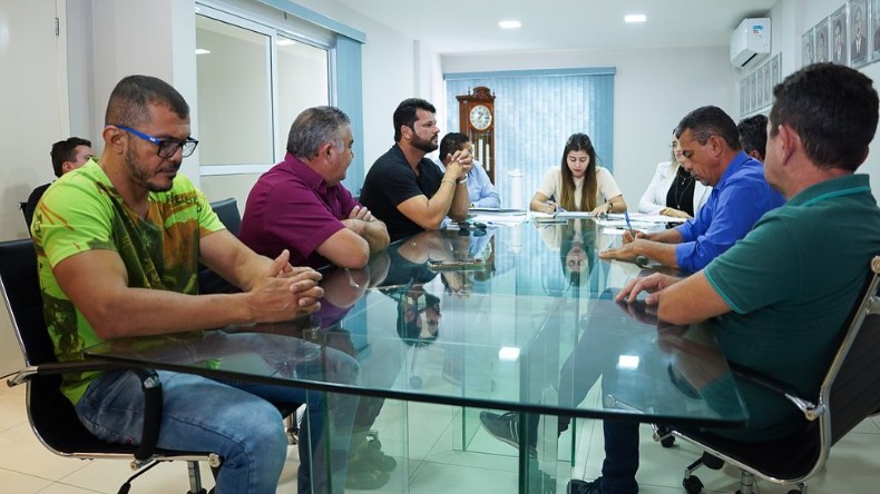 Colégio de líderes define membros das comissões permanentes da Câmara ... Colégio de líderes define membros das comissões permanentes da Câmara ...