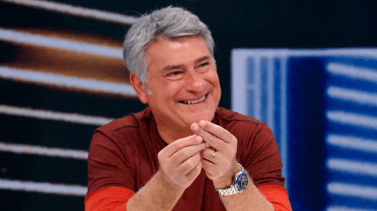 Após demissão na Globo, Cléber Machado narra final do campeonato ...