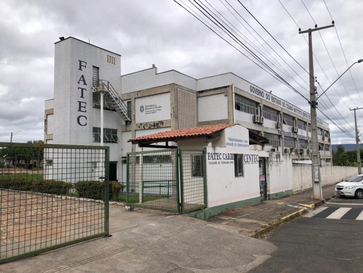 Centec está com pré-matrícula aberta para curso em Sistemas de Energia Renovável - Portal Miséria