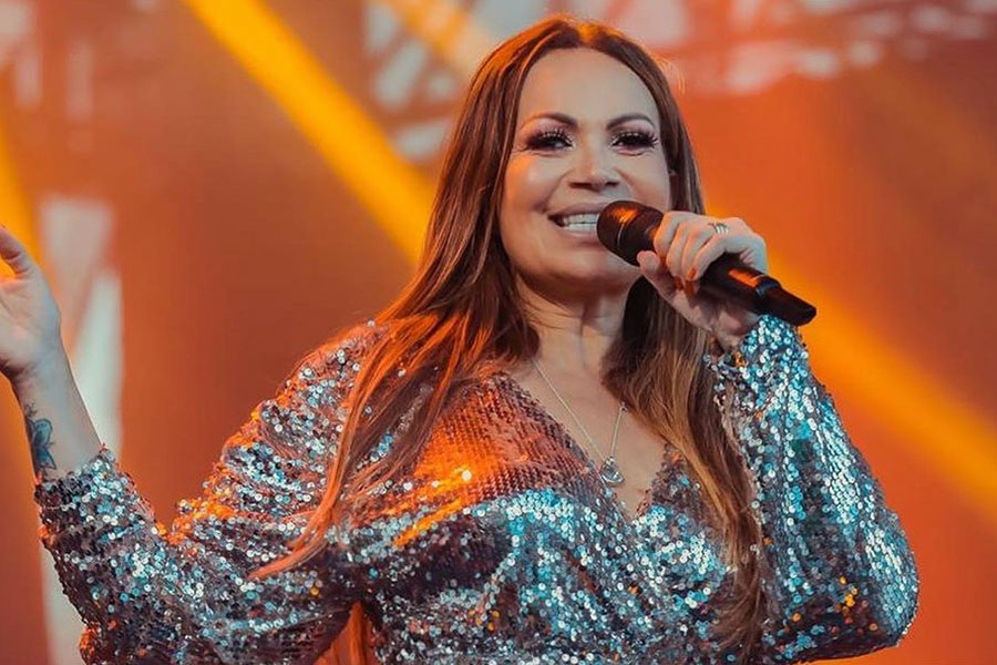 Solange Almeida se afasta dos palcos por uma semana; saiba o motivo - Portal Miséria