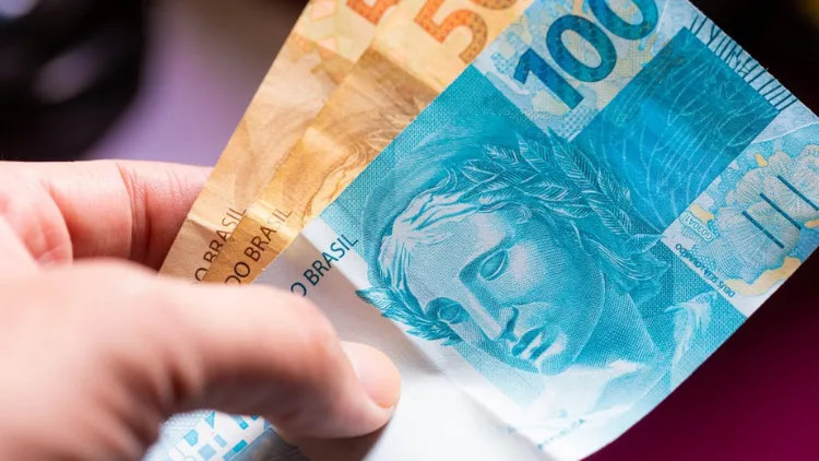 Estimativa aponta que salário mínimo de 2025 pode ser maior que o previsto pelo governo - Portal ...