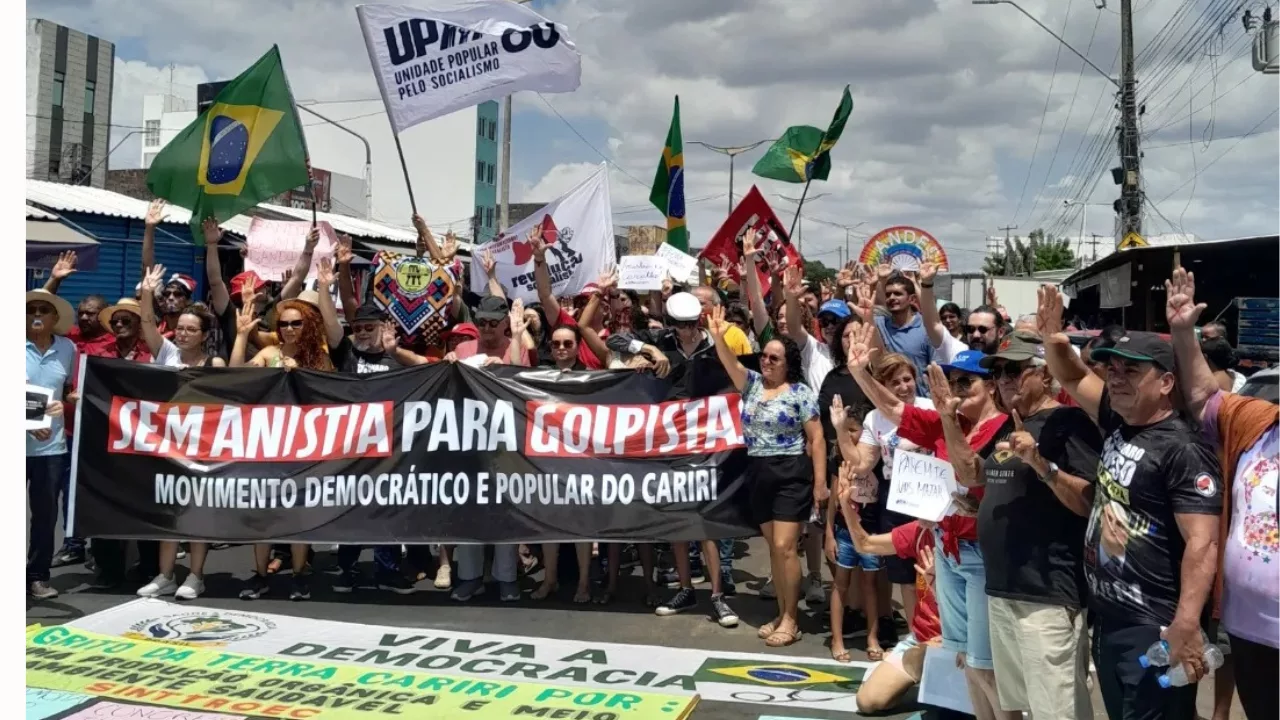 Site Miséria - Aconteceu, Tá no Miséria